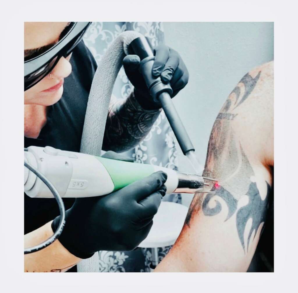 Meet Jennifer Pando – CanvasRebel Magazine