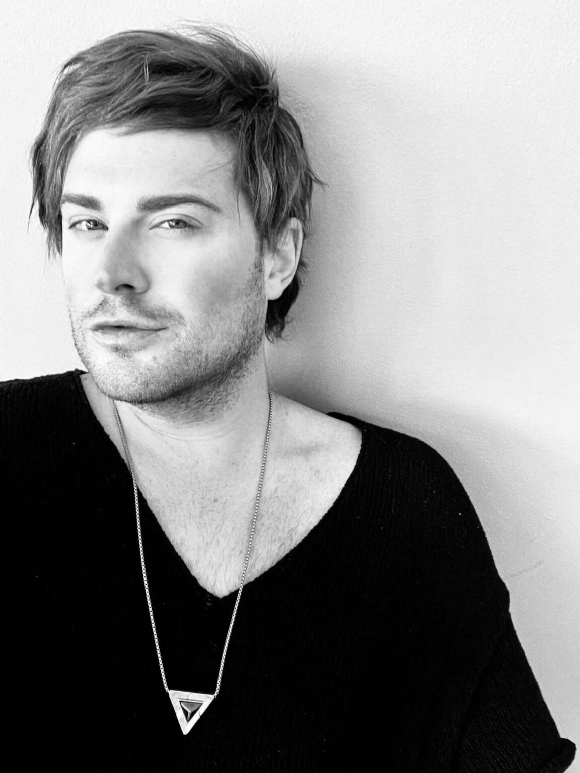 Meet Justin Meeks – CanvasRebel Magazine