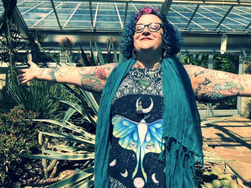 Meet Melisa Mitchell - CanvasRebel Magazine