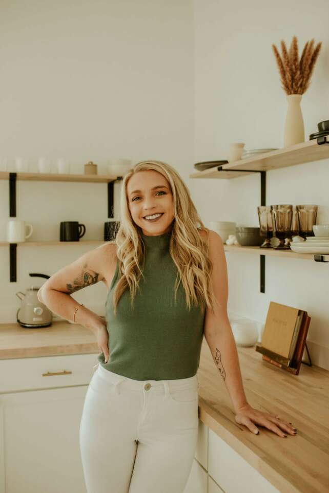 Meet Paige B. Thompson – CanvasRebel Magazine