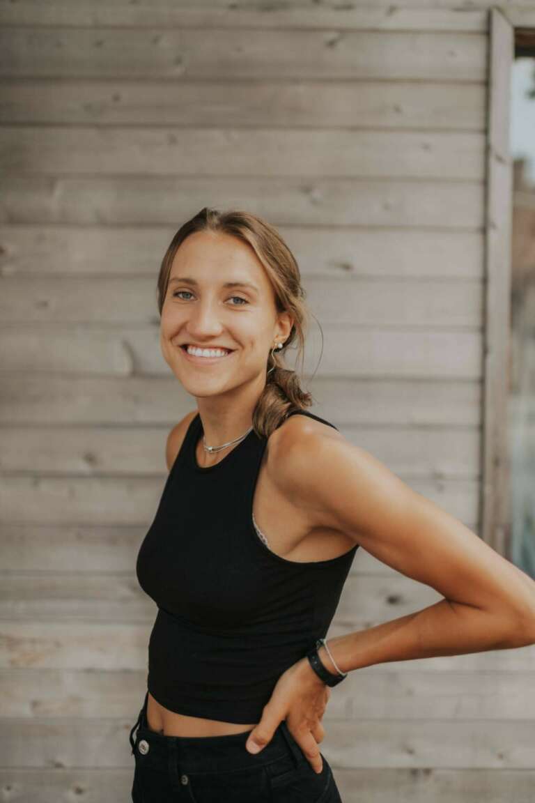 Meet Rebeca Velie - CanvasRebel Magazine