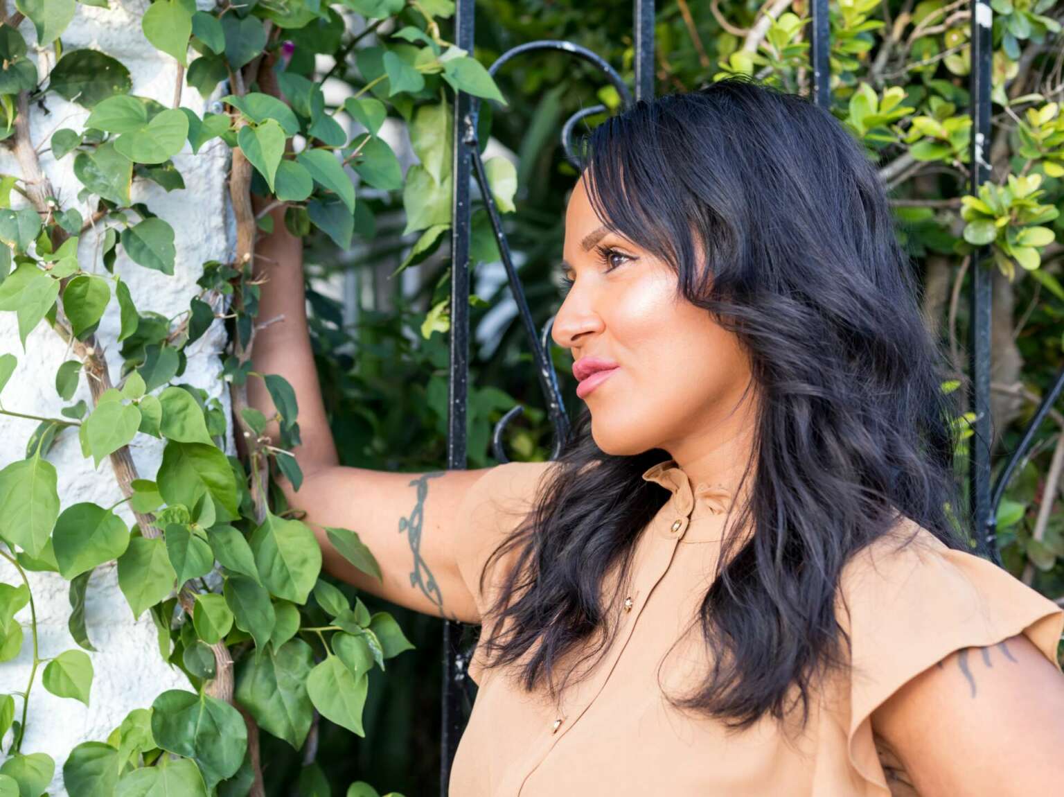 Meet Toni Counts – CanvasRebel Magazine