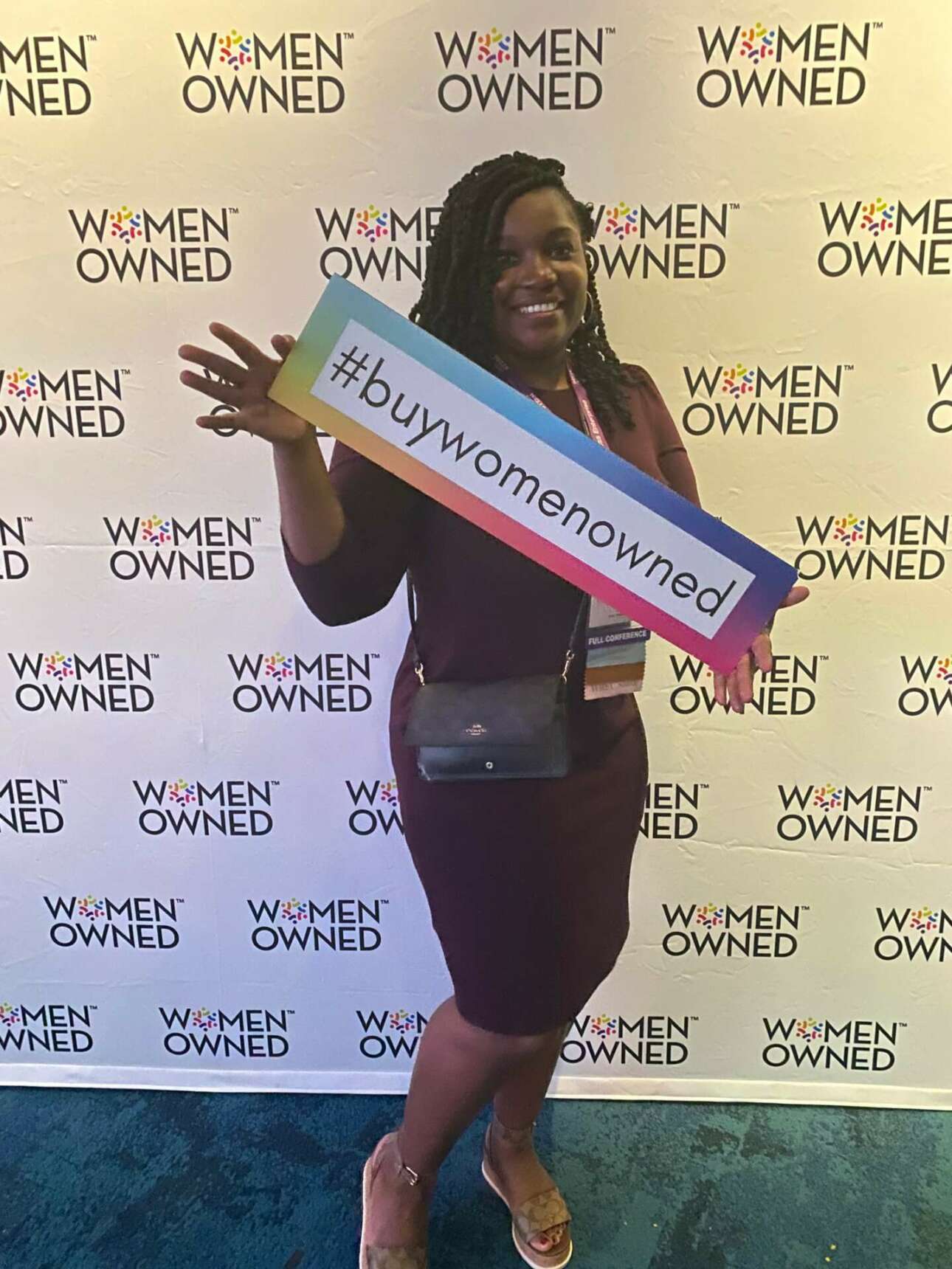 Meet Takenya Warren – CanvasRebel Magazine