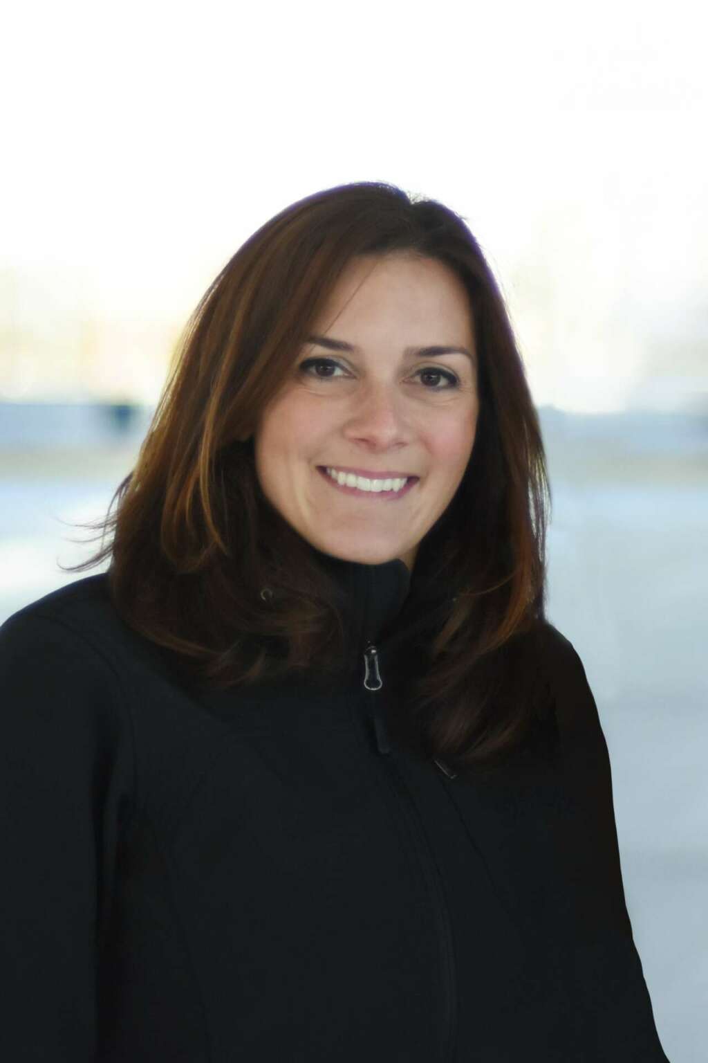 Meet Jessica Roswell – CanvasRebel Magazine