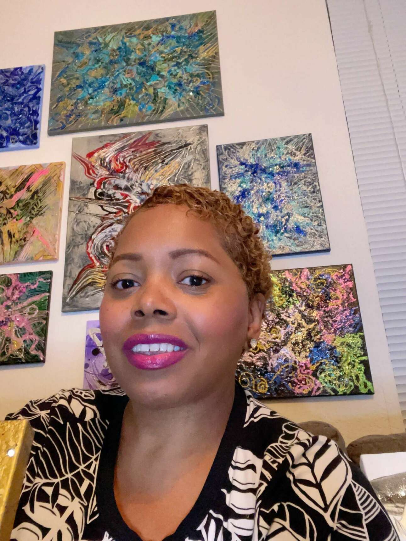 Meet Karen Reid – CanvasRebel Magazine