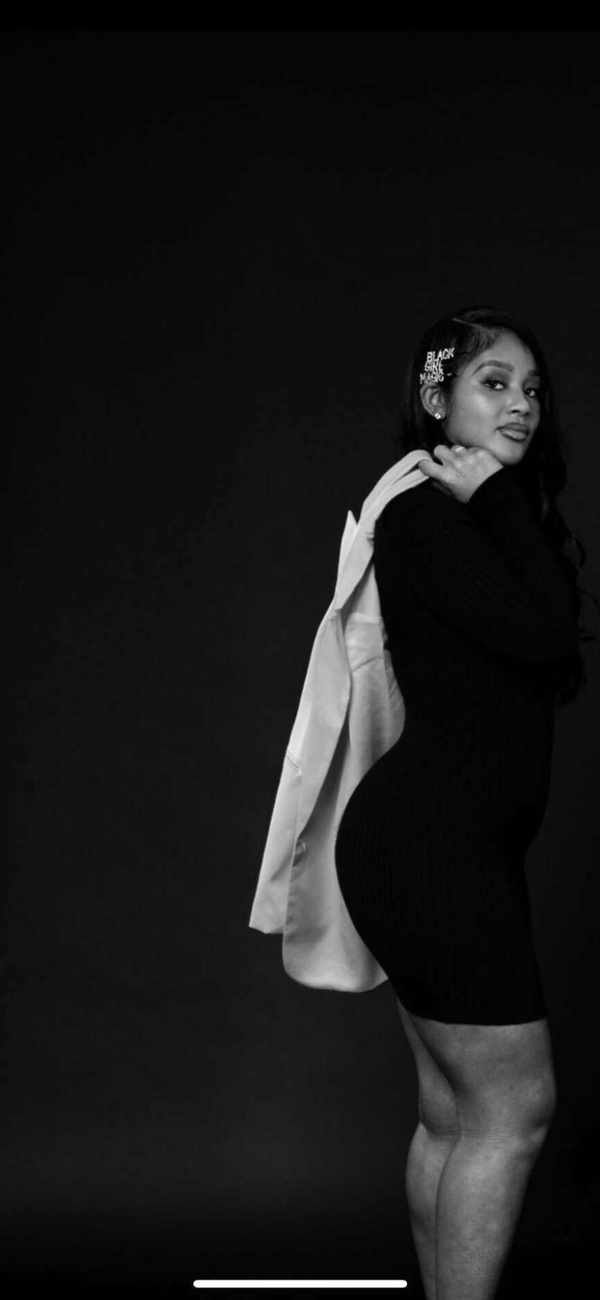 Meet Makayla Paige – CanvasRebel Magazine