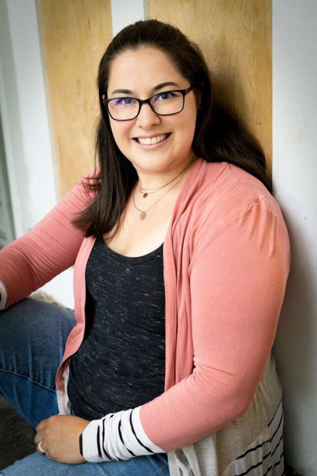 Meet Ashley Klaasen – CanvasRebel Magazine