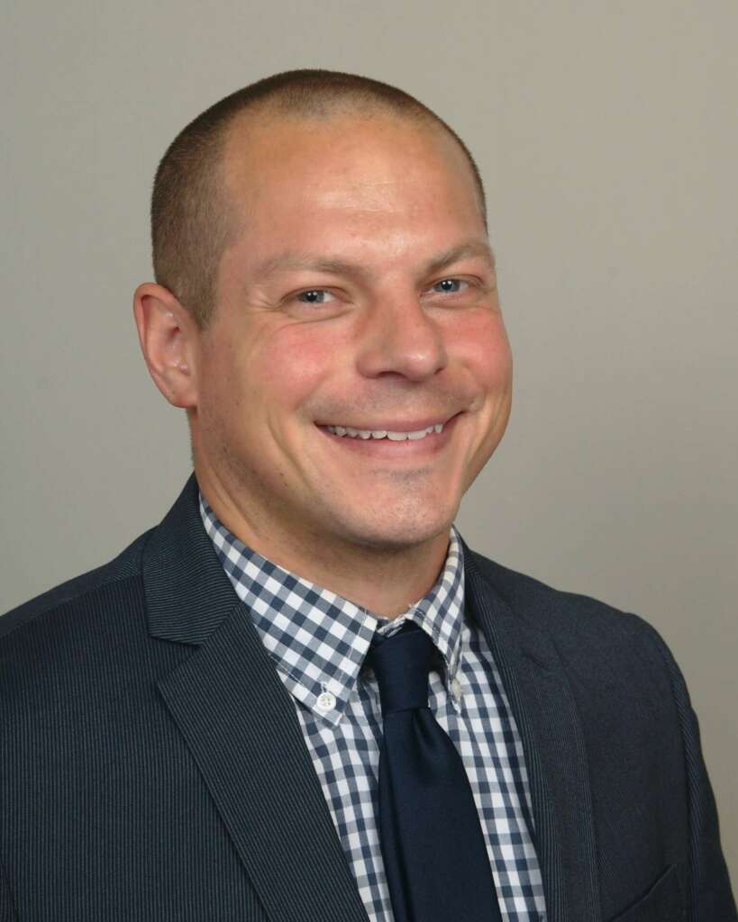 Meet Christopher Becerra – CanvasRebel Magazine