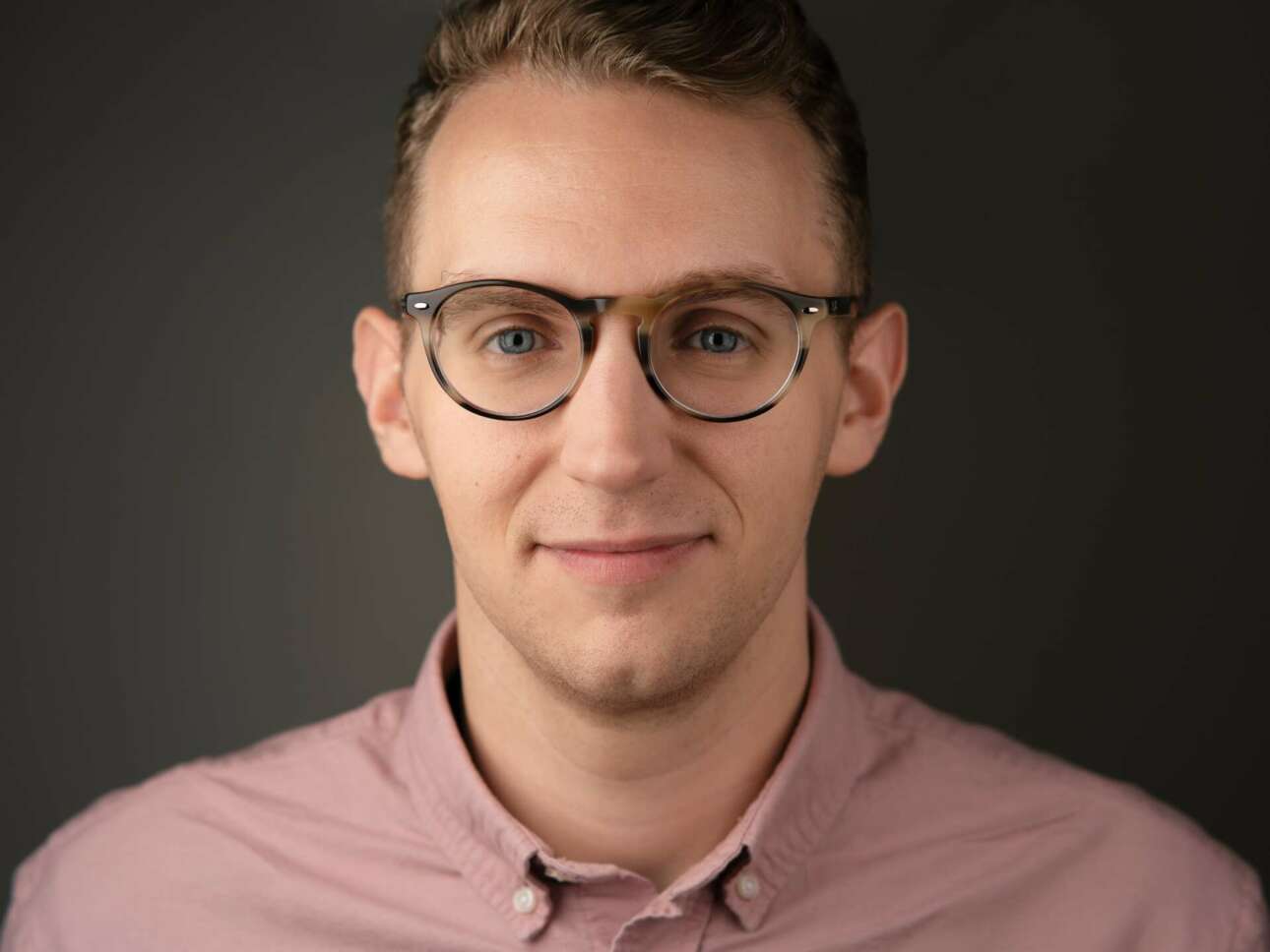 Meet Dylan Smith – CanvasRebel Magazine