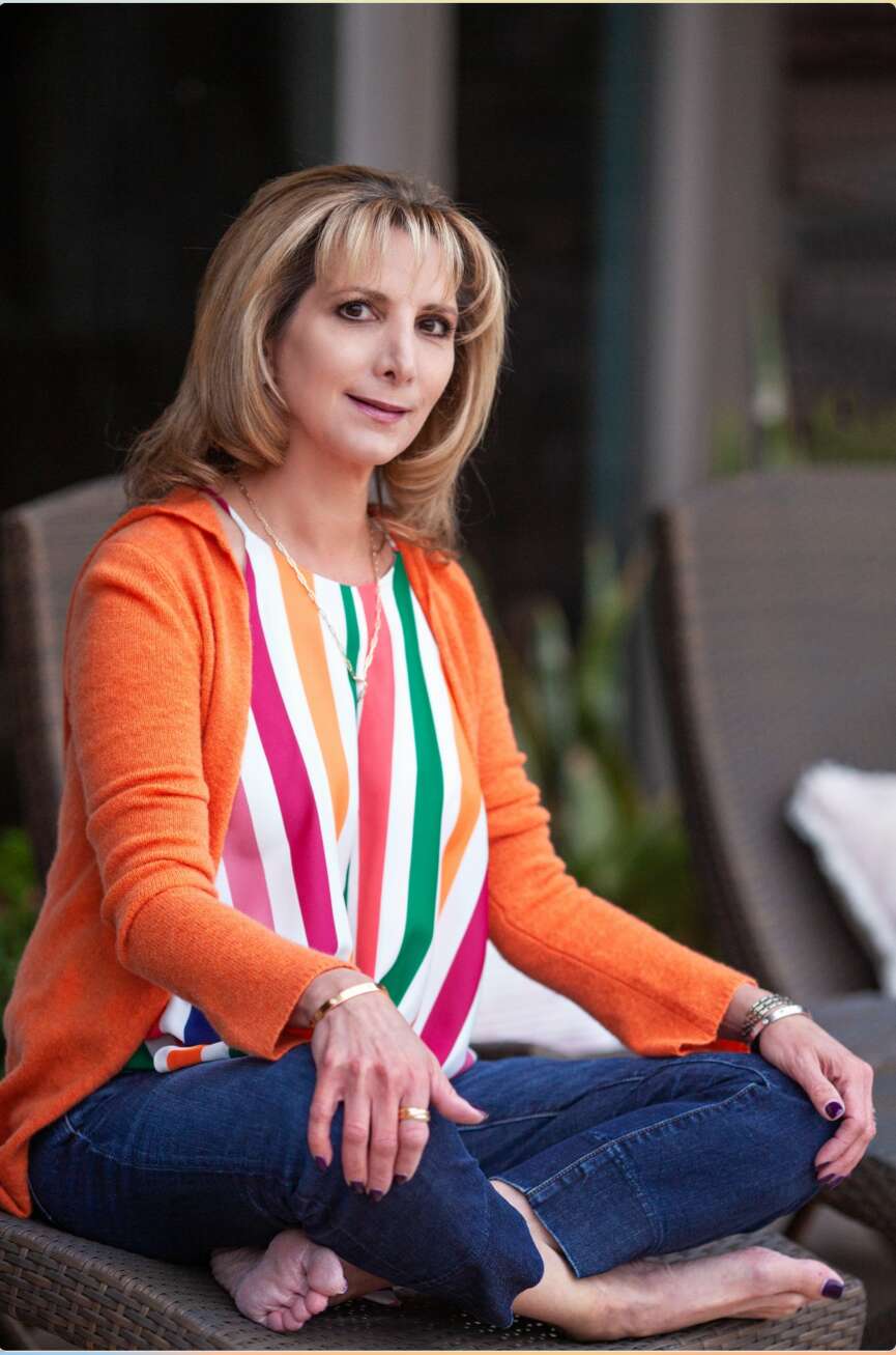 Meet Jennifer Weisman – CanvasRebel Magazine