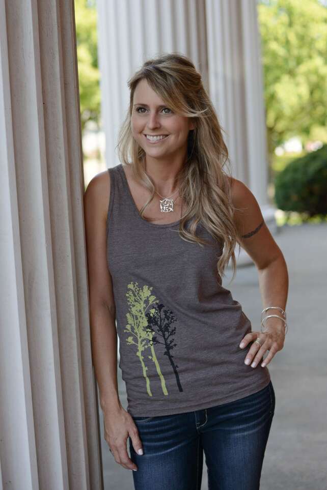 Meet Lisa Wiley - CanvasRebel Magazine