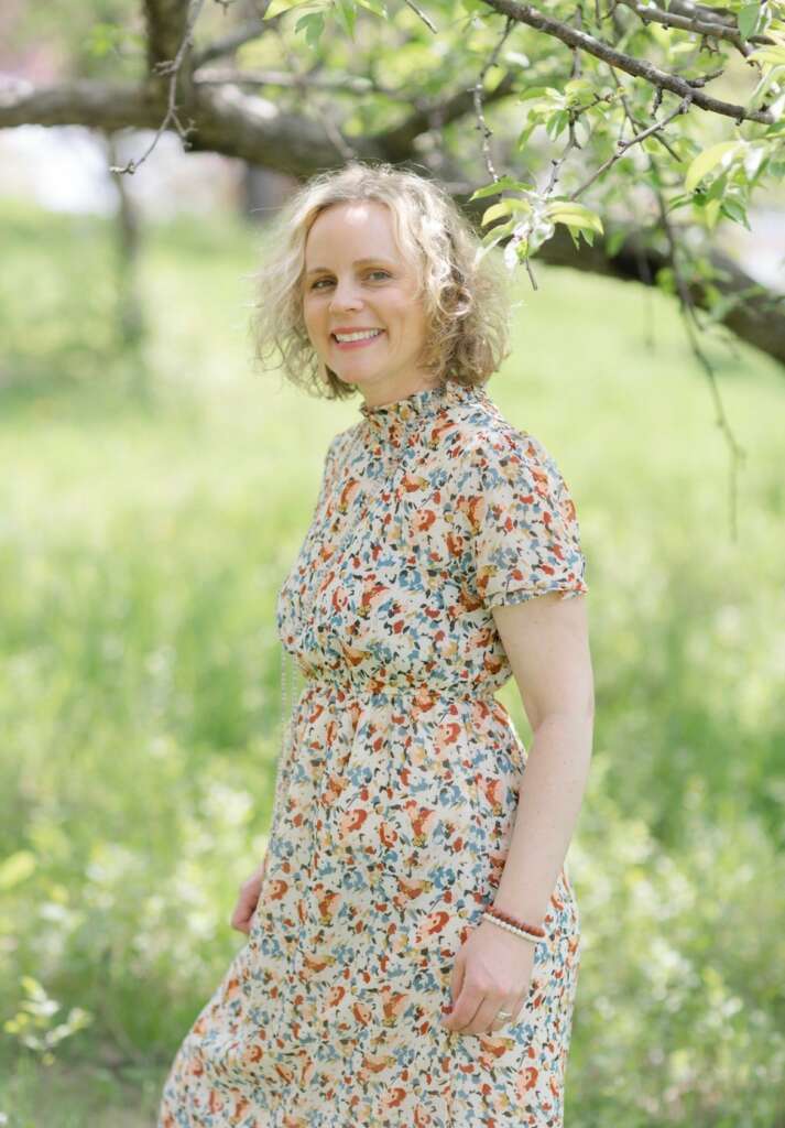Meet Nicole Linde – CanvasRebel Magazine