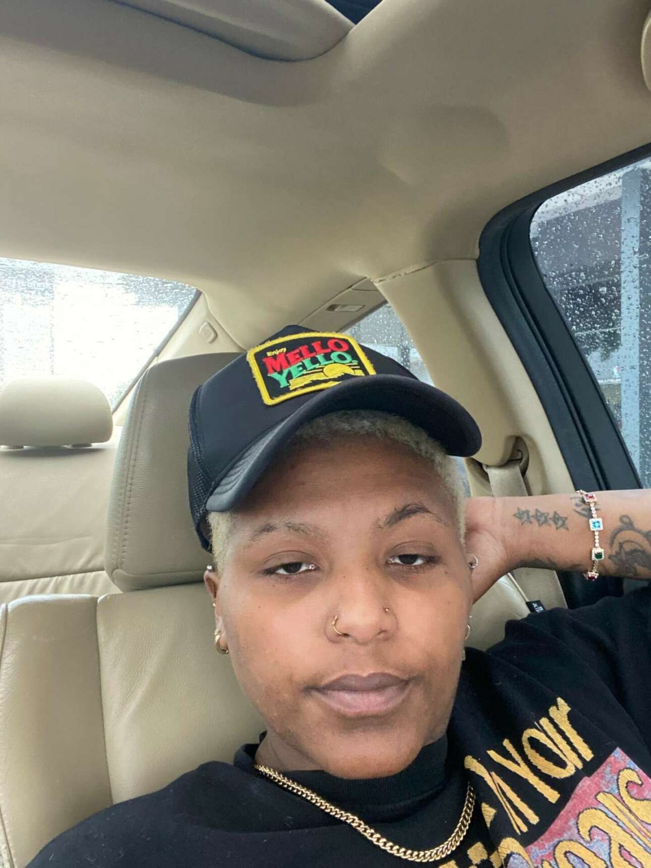 Meet Sarai Williams – CanvasRebel Magazine