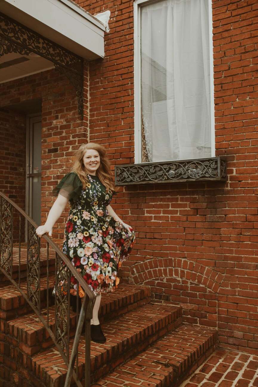 Meet Sarah Hefner – CanvasRebel Magazine