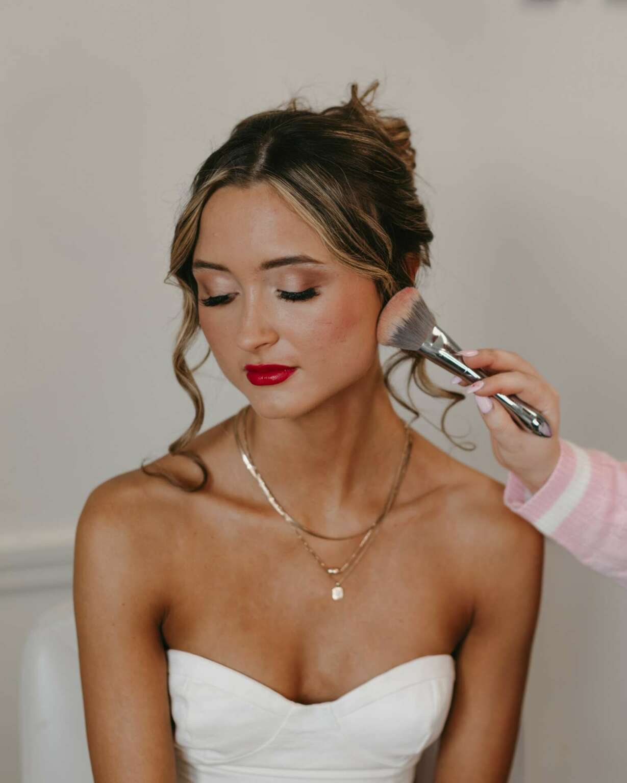 Meet Alyssa Dotson - CanvasRebel Magazine