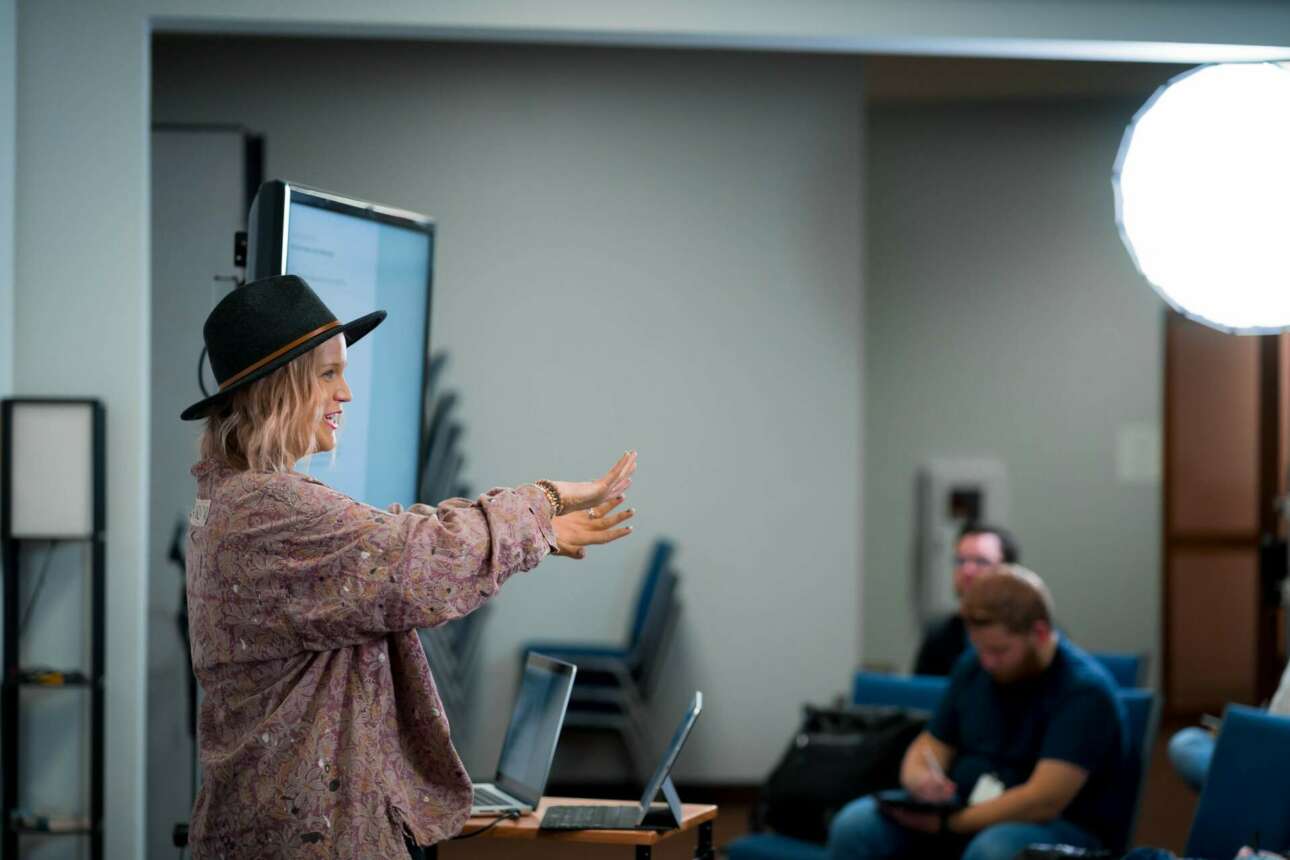 Meet Andrea Olson – CanvasRebel Magazine