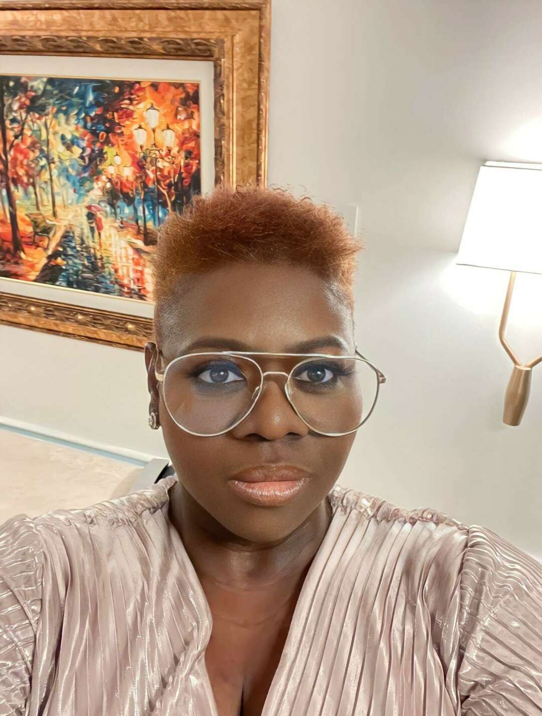 Meet Debra Taylor – CanvasRebel Magazine