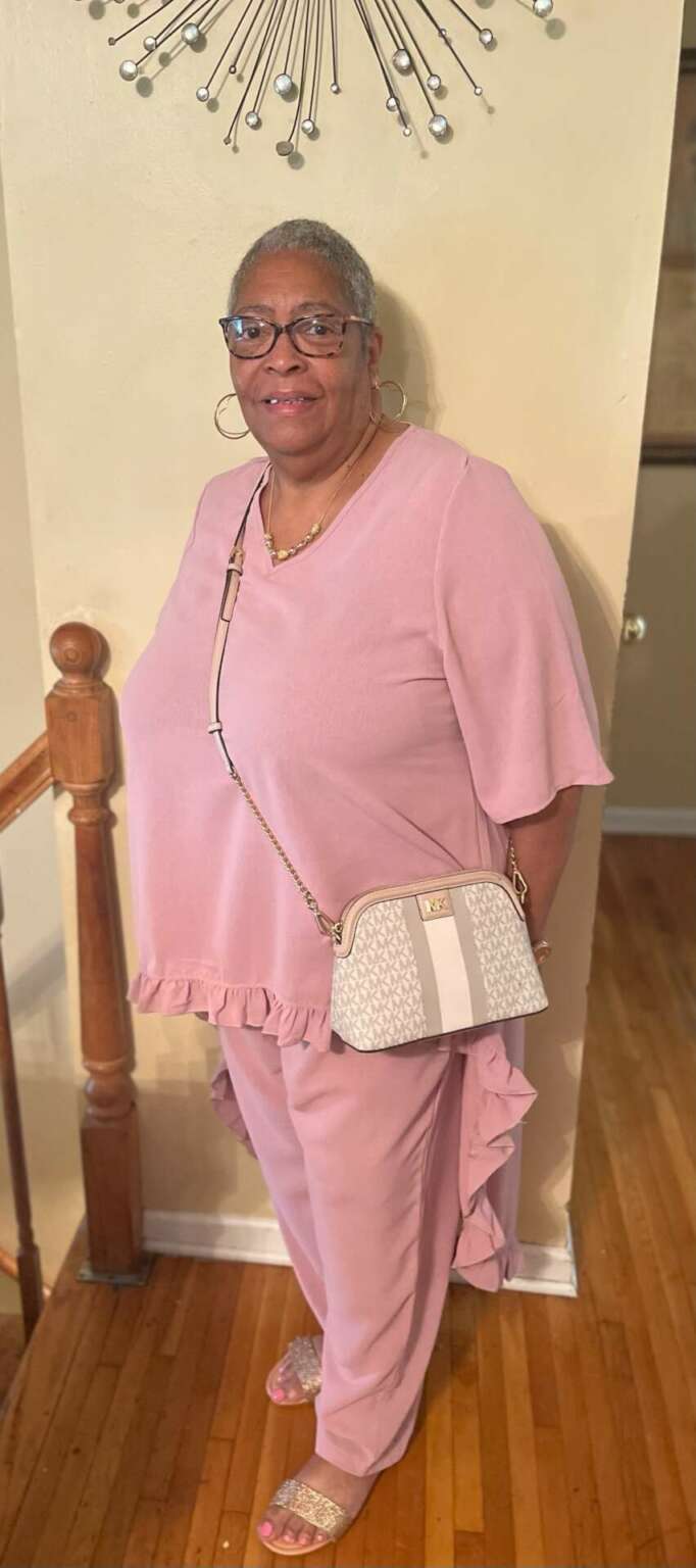 Meet Debra Turner-Ray – CanvasRebel Magazine