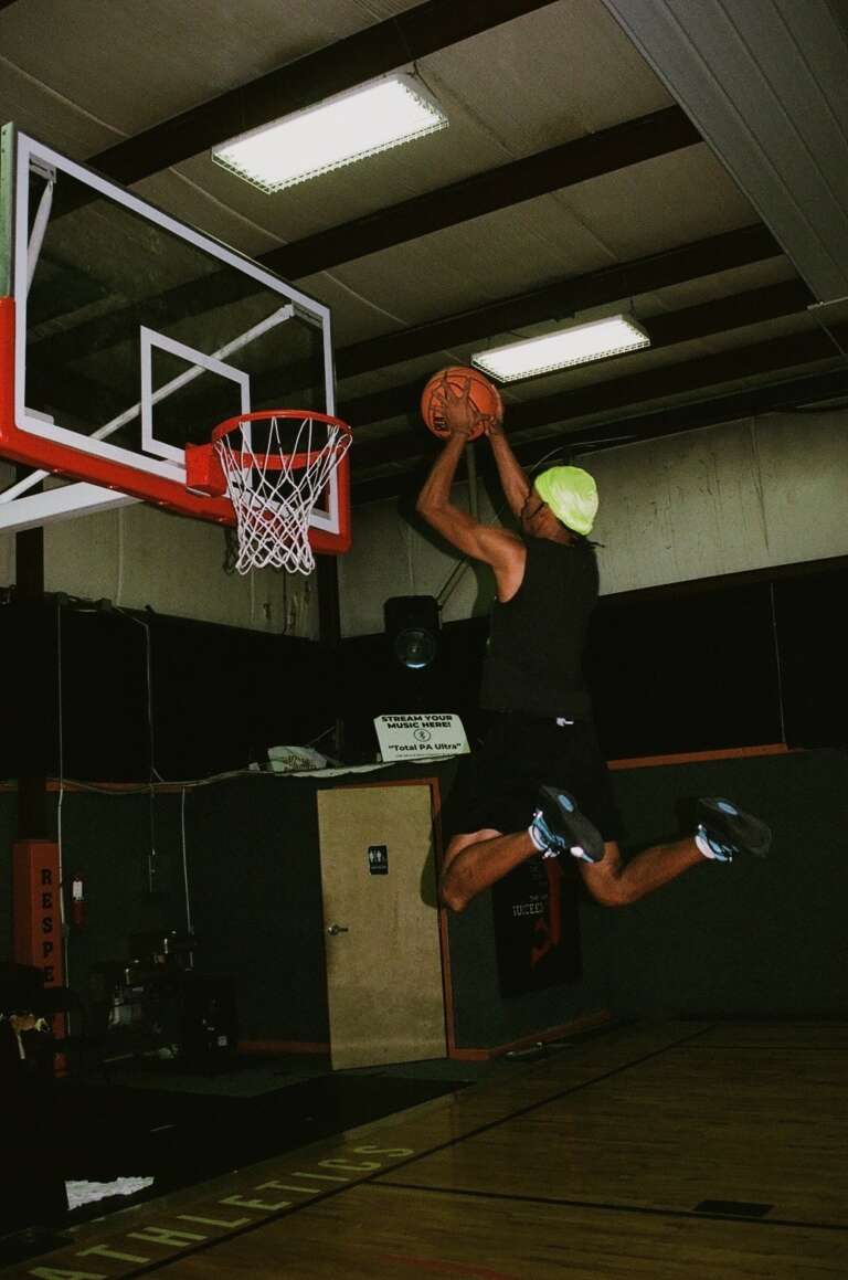 Meet Elijah Smith – CanvasRebel Magazine