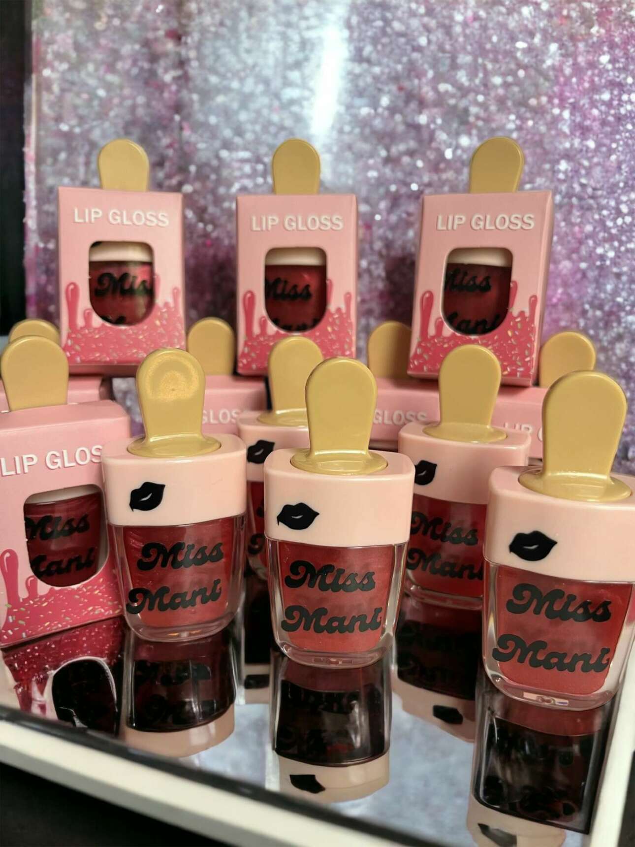 Meet Emani Jackson - CanvasRebel Magazine