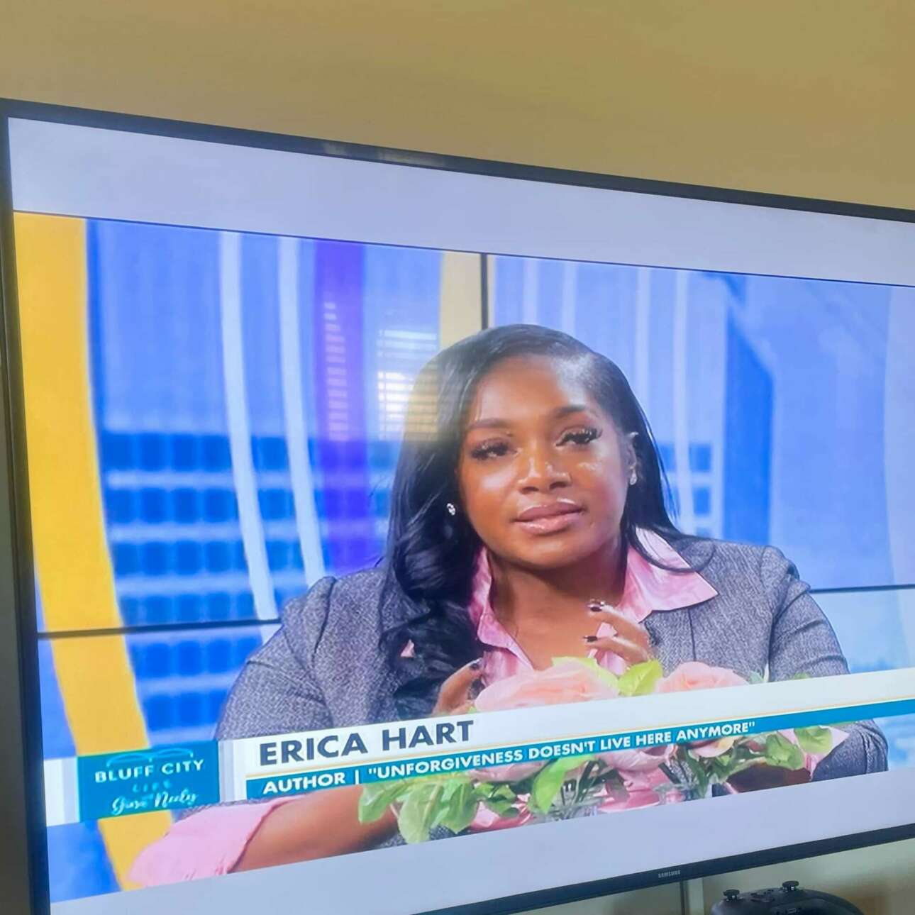 Meet Erica Hart – CanvasRebel Magazine