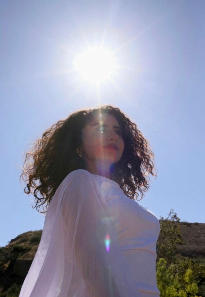 Meet Kira Nashed - CanvasRebel Magazine