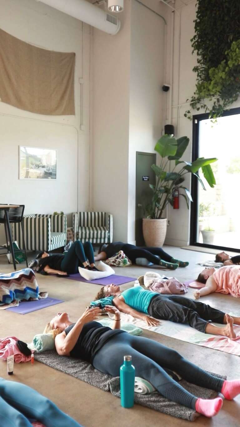 Meet Leanne Glasser – CanvasRebel Magazine