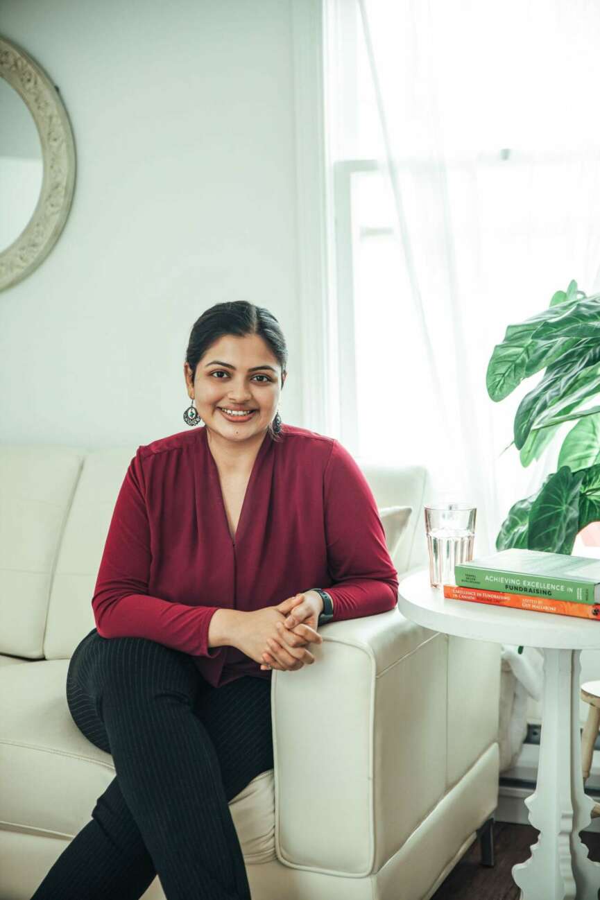 Meet Meena Das - CanvasRebel Magazine