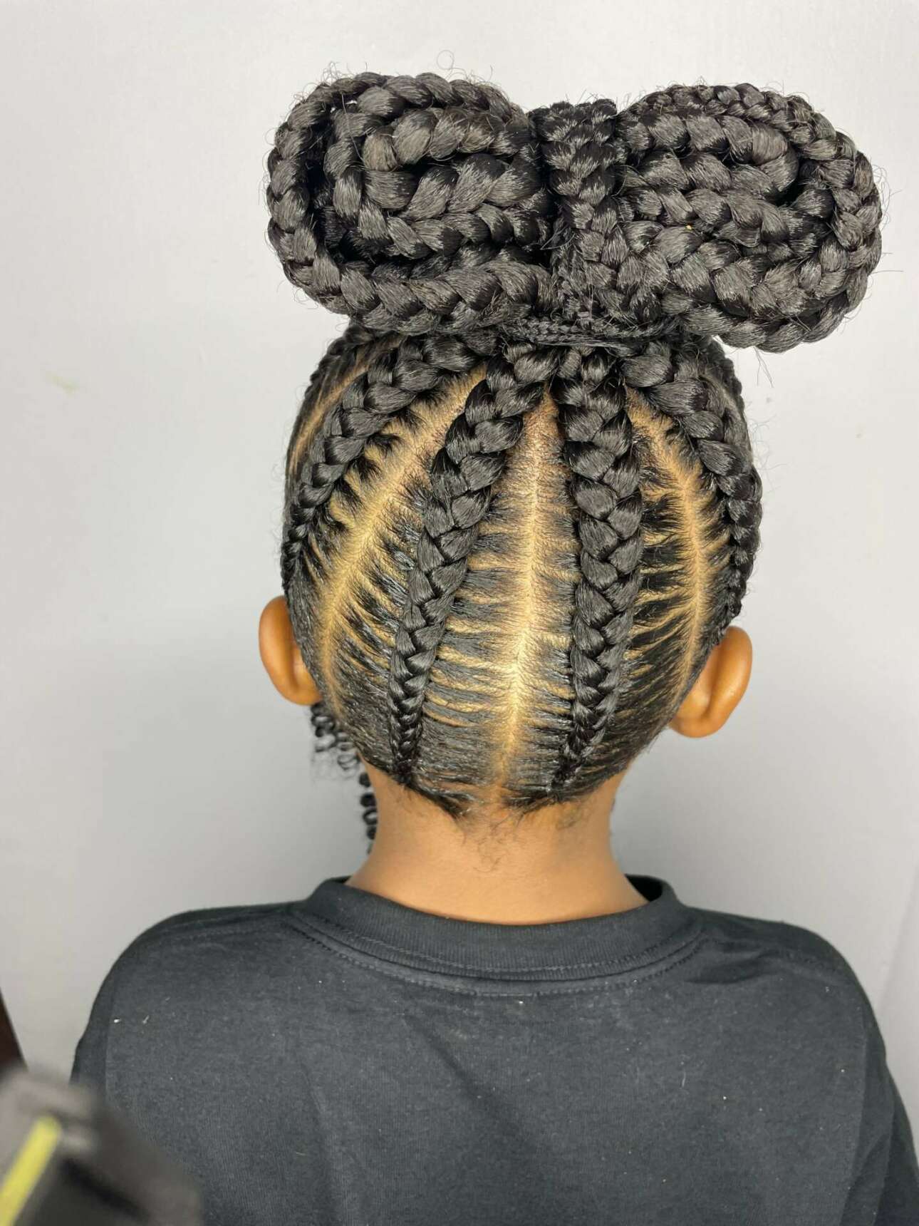 Meet Memy Baxter - CanvasRebel Magazine