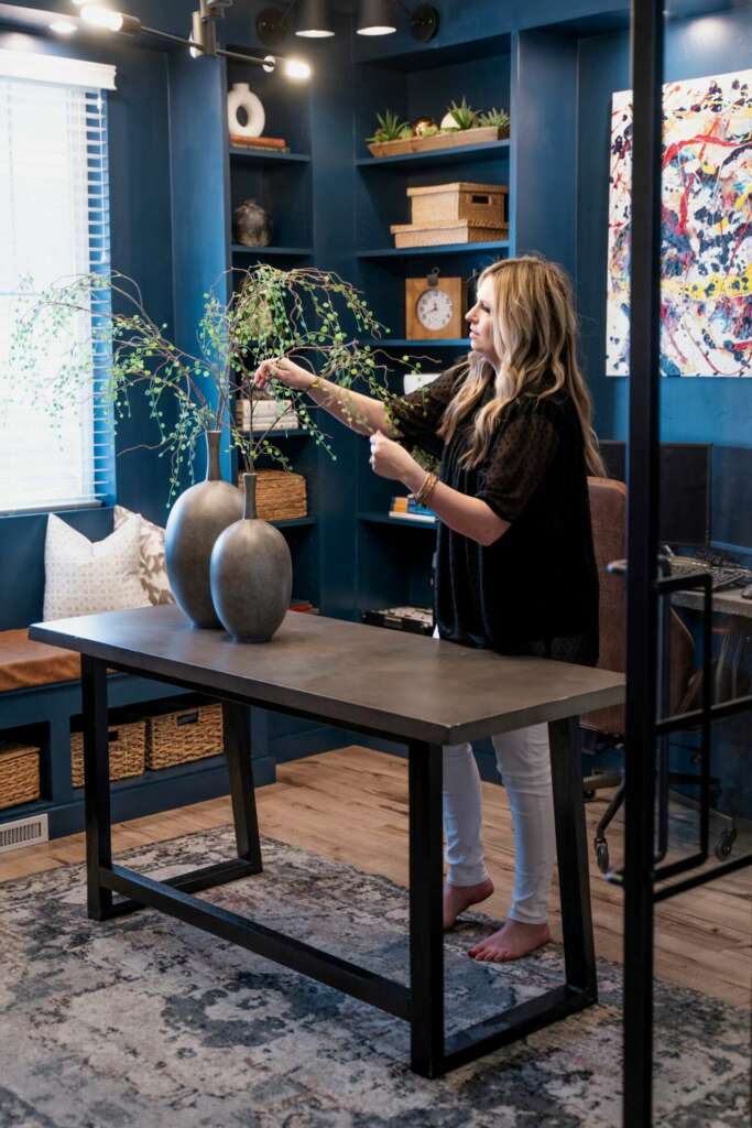 Meet Nicole Francis – CanvasRebel Magazine