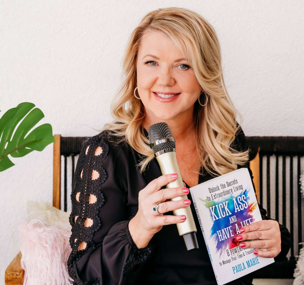 Meet Paula Marie – CanvasRebel Magazine