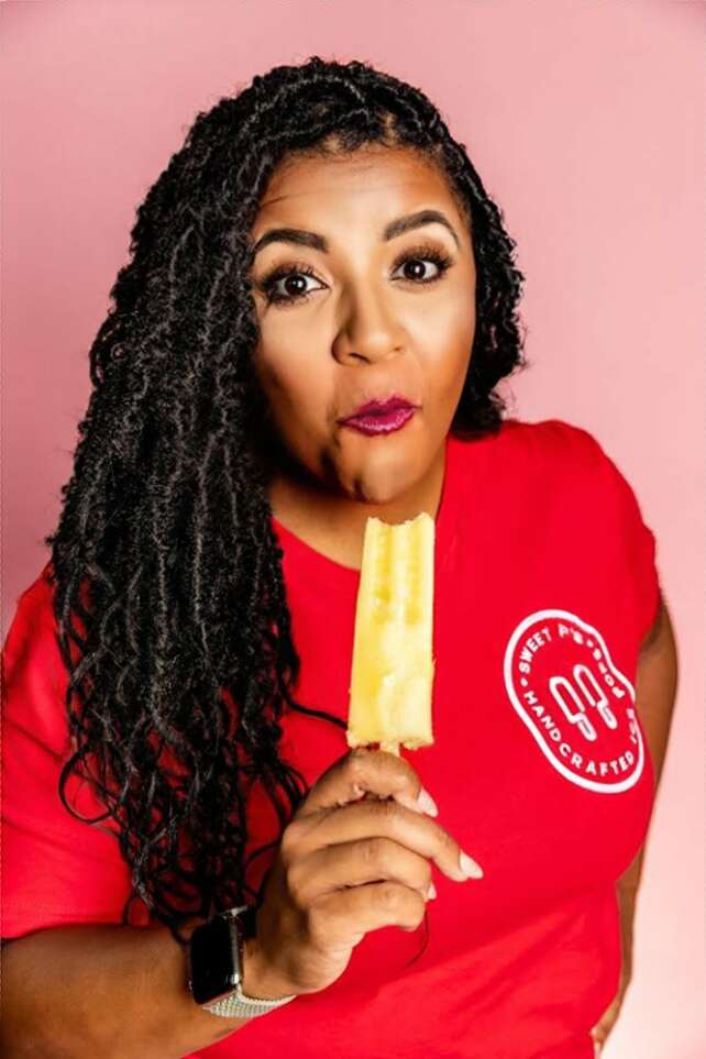 Meet Danielle Edwards – CanvasRebel Magazine