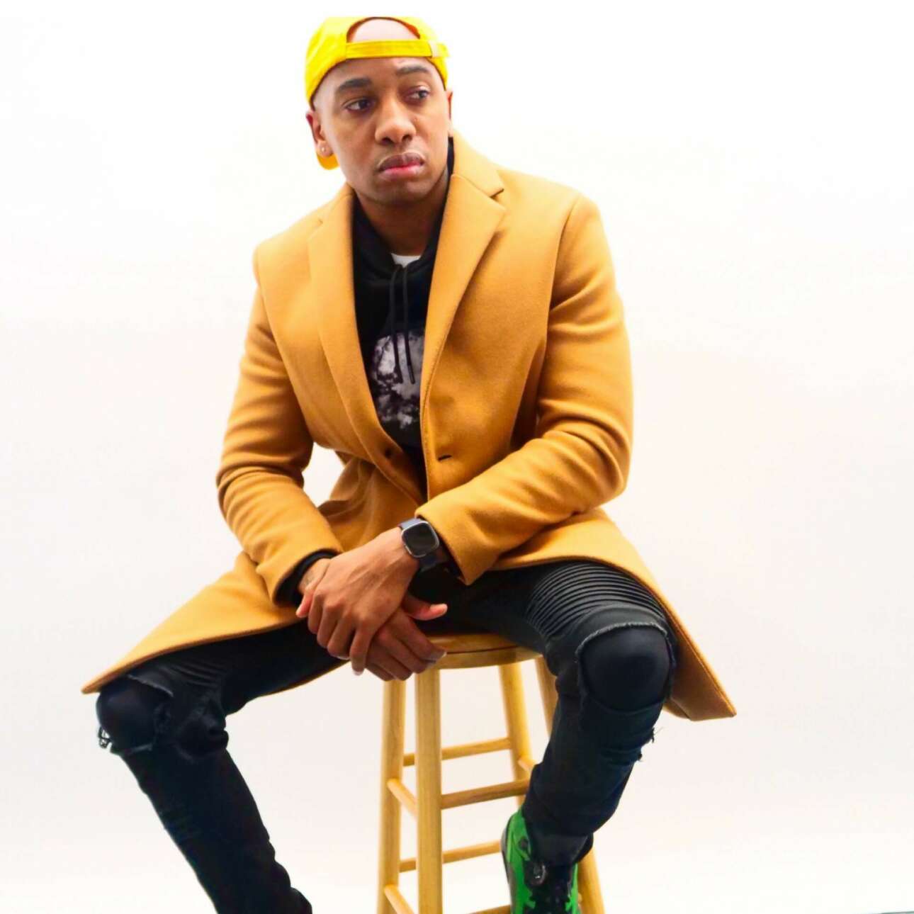 Meet Devon Carr - CanvasRebel Magazine