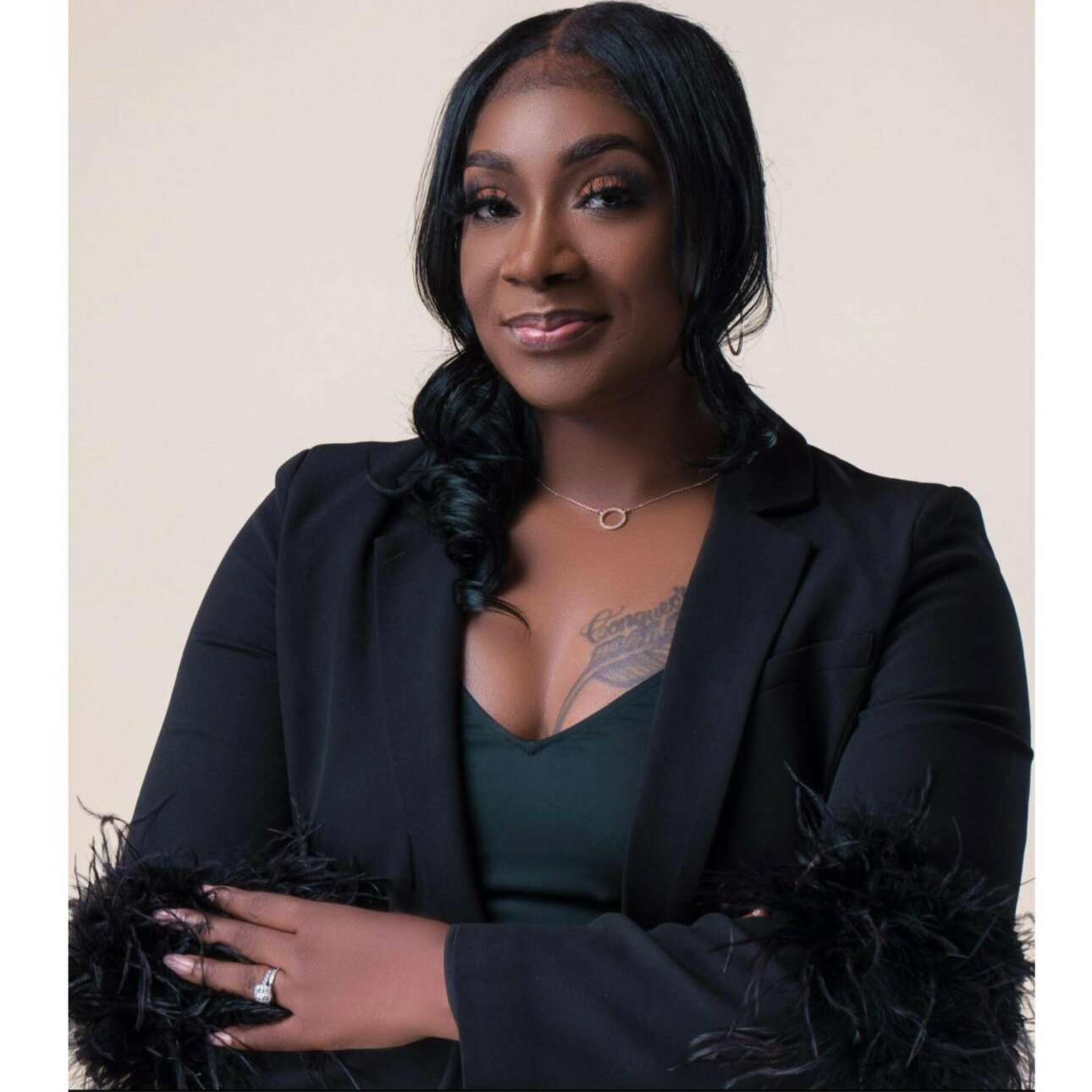 Meet Erica Hart – CanvasRebel Magazine