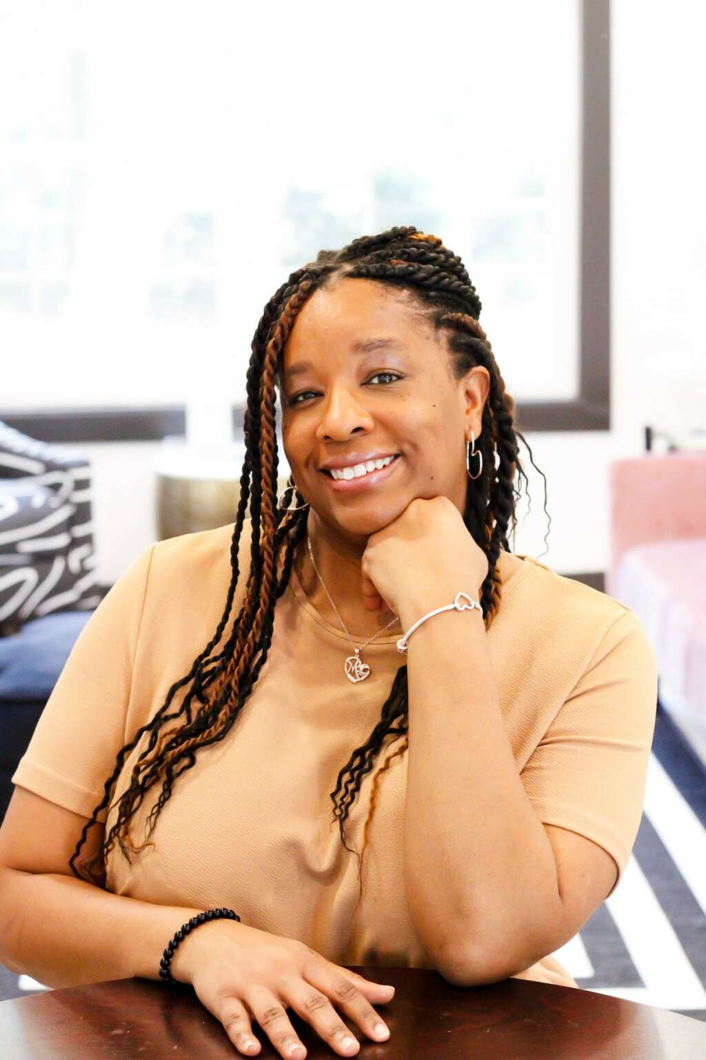 Meet Jennifer McClain – CanvasRebel Magazine