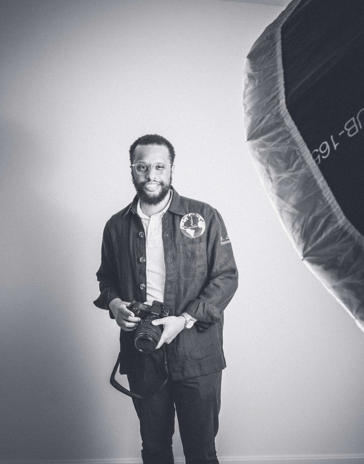 Meet John Leo - CanvasRebel Magazine