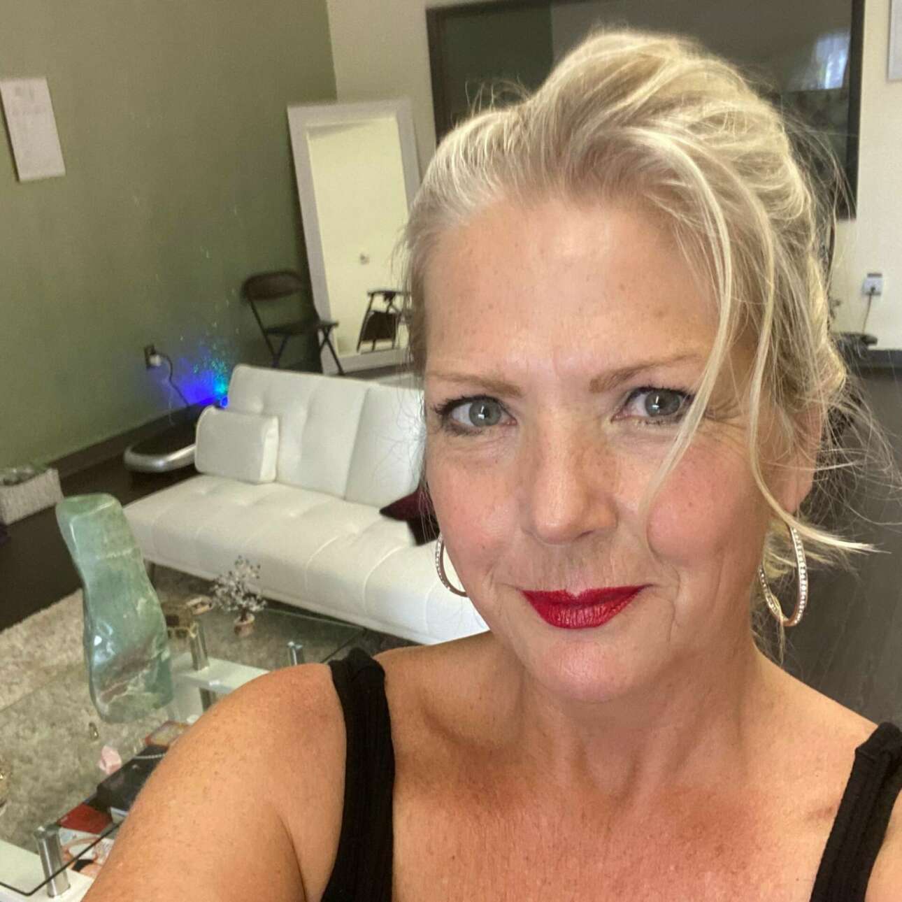 Meet Kristin Lindgren – CanvasRebel Magazine