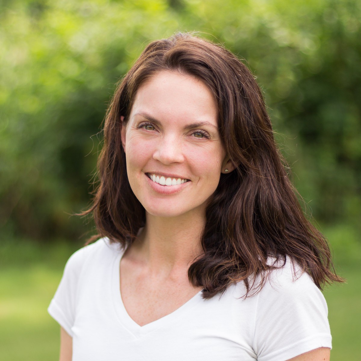 Meet Stephanie Machacek – CanvasRebel Magazine