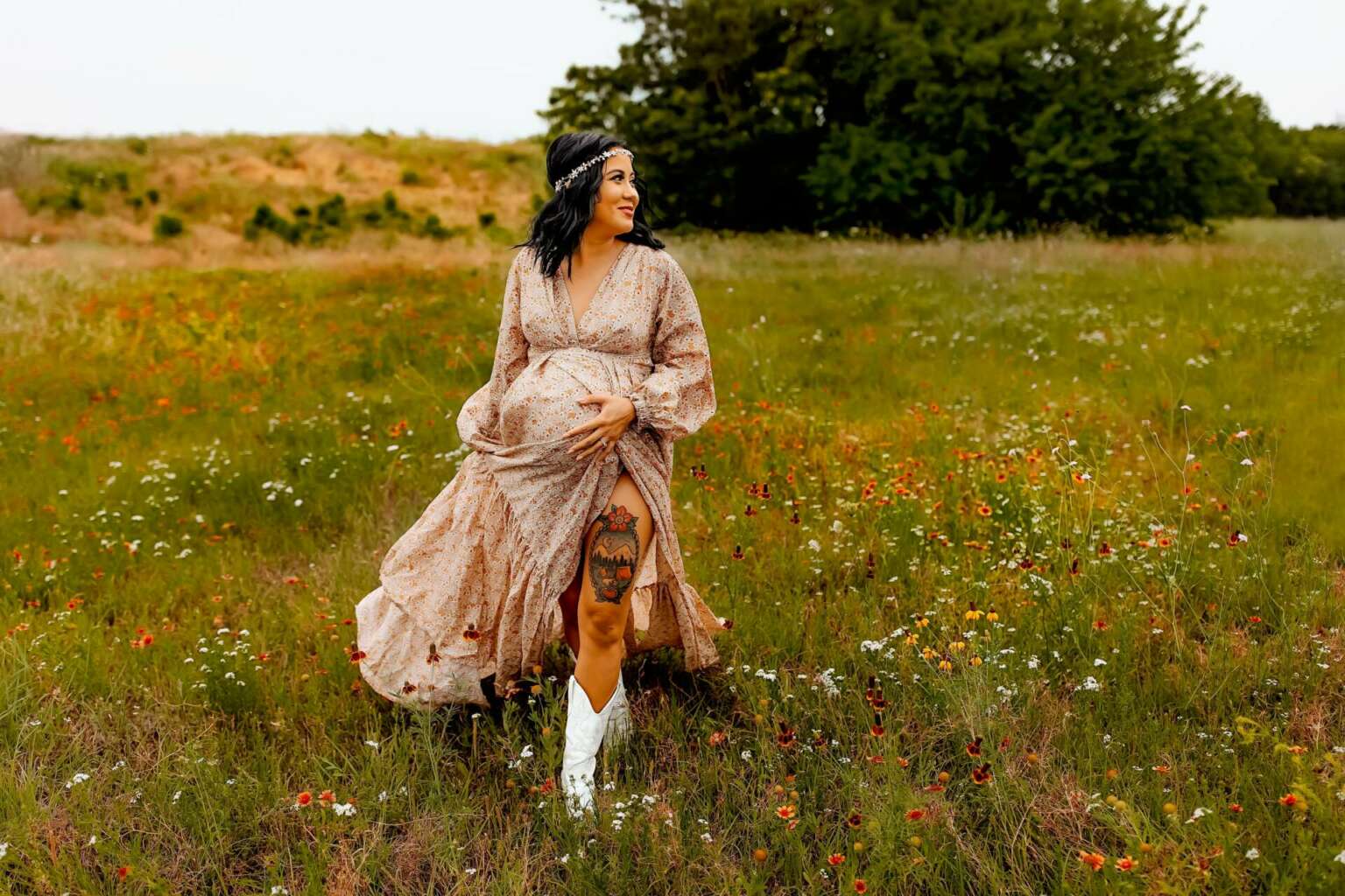 Meet STEPHANIE JENSEN – CanvasRebel Magazine