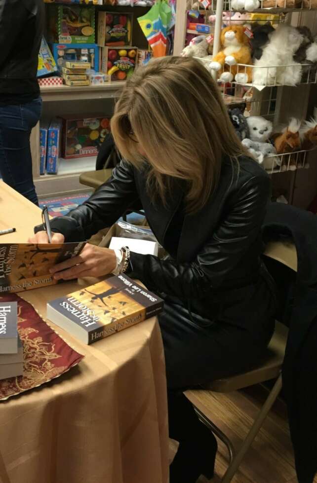 Meet Sharon Lee Villone – CanvasRebel Magazine