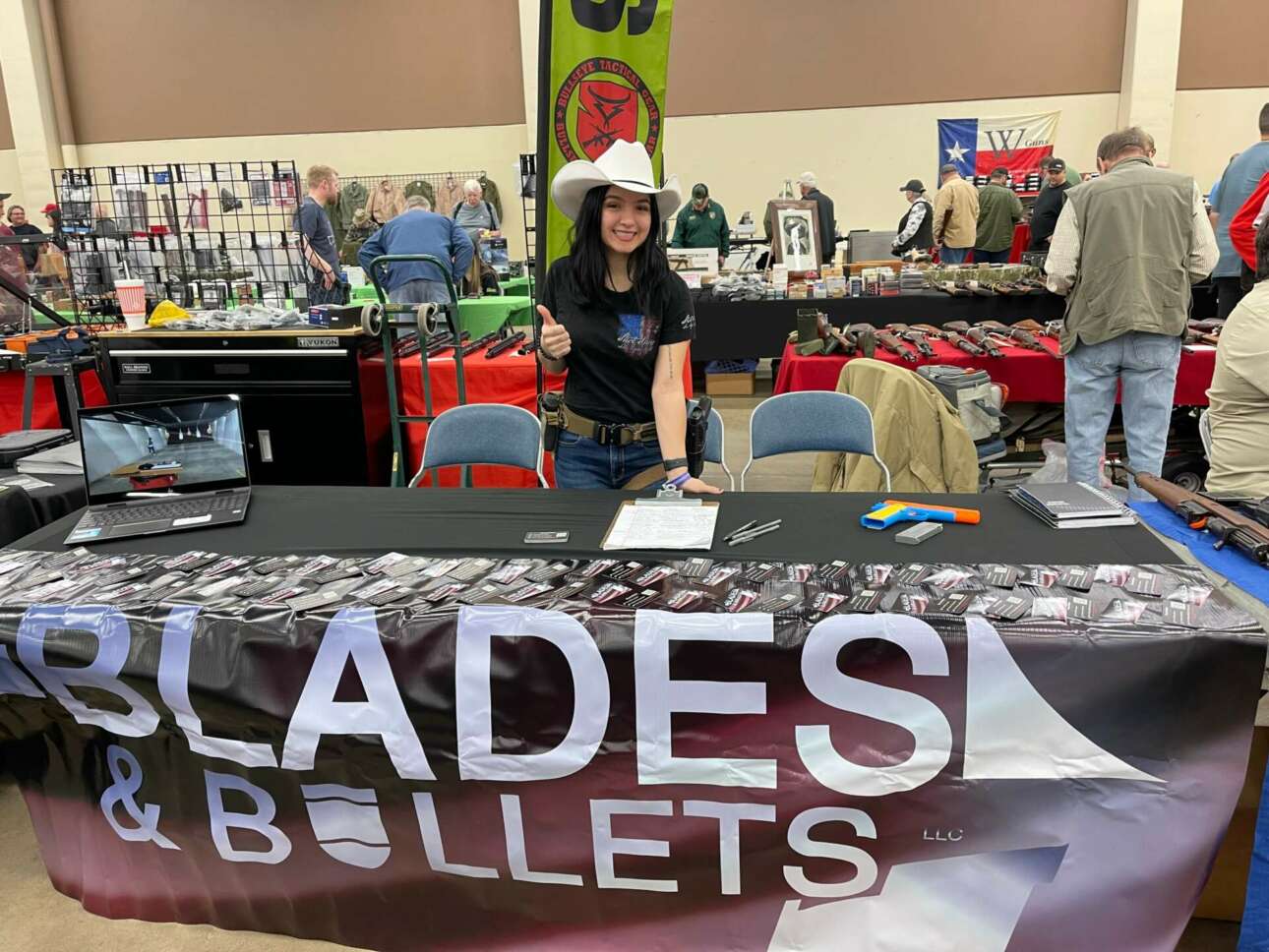 Meet Sierrah Blade – CanvasRebel Magazine