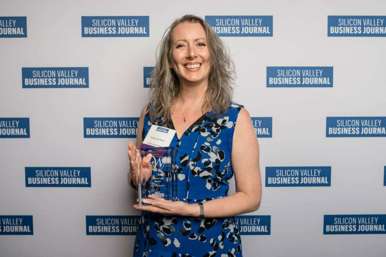 Meet Tracey Lee Davis - CanvasRebel Magazine