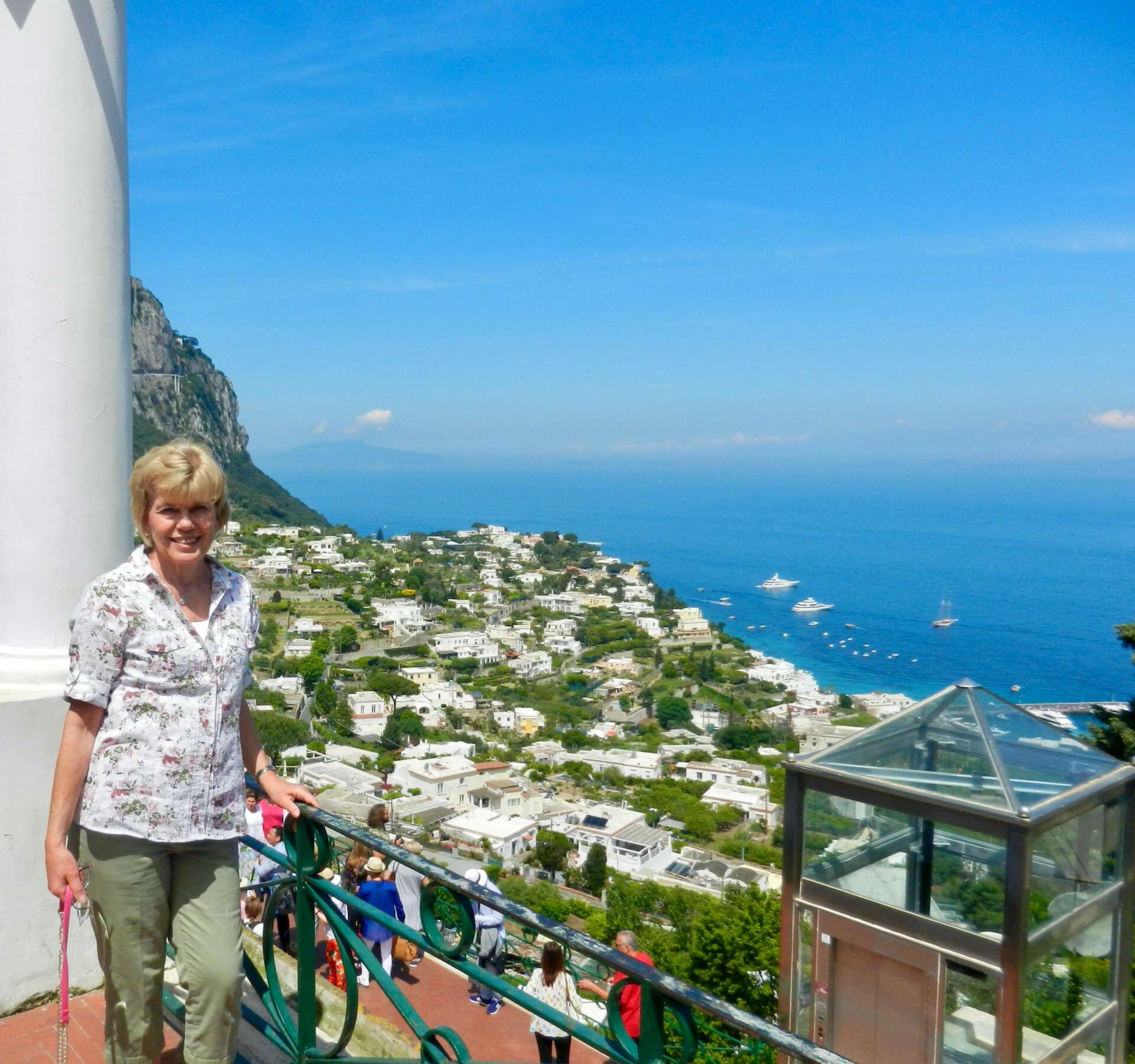 Meet Vera Gleason – CanvasRebel Magazine