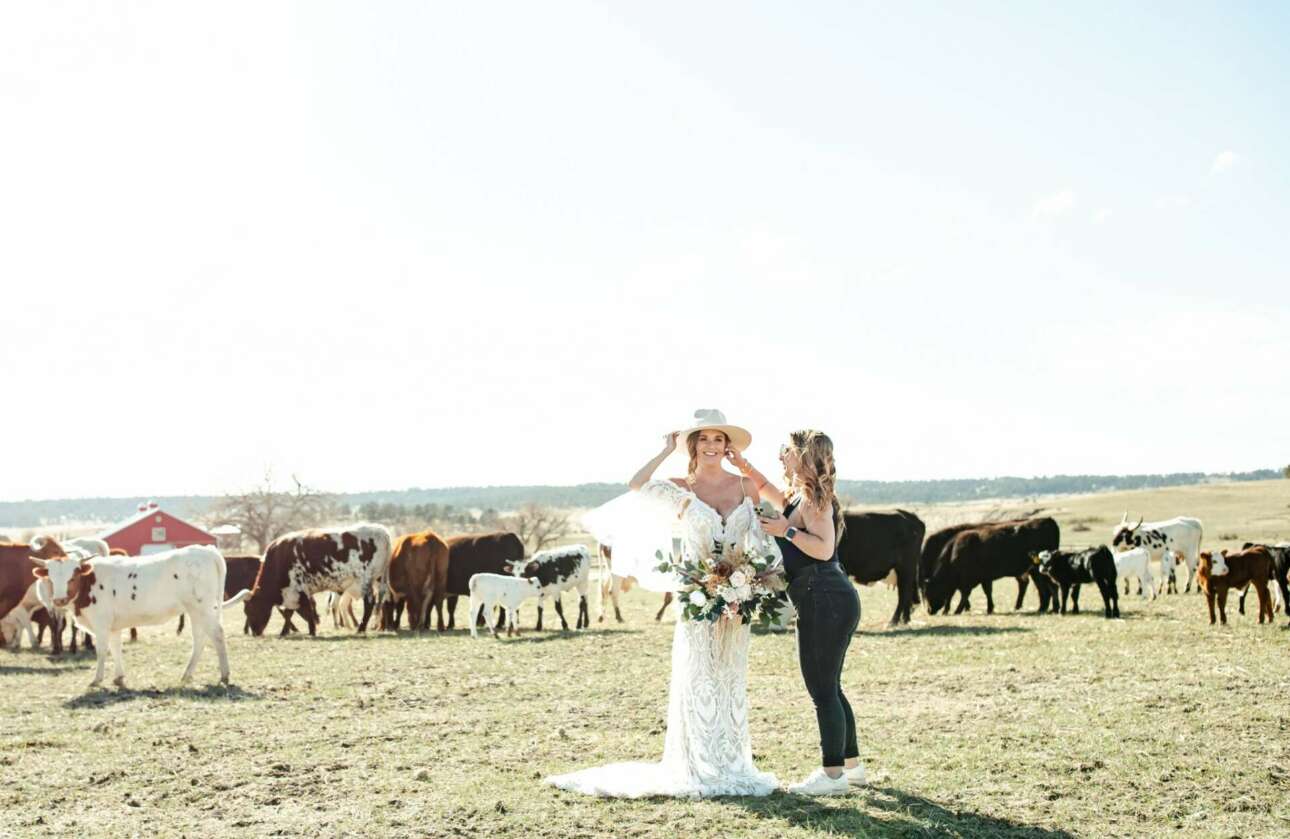 Meet Veronica Betancourt – CanvasRebel Magazine