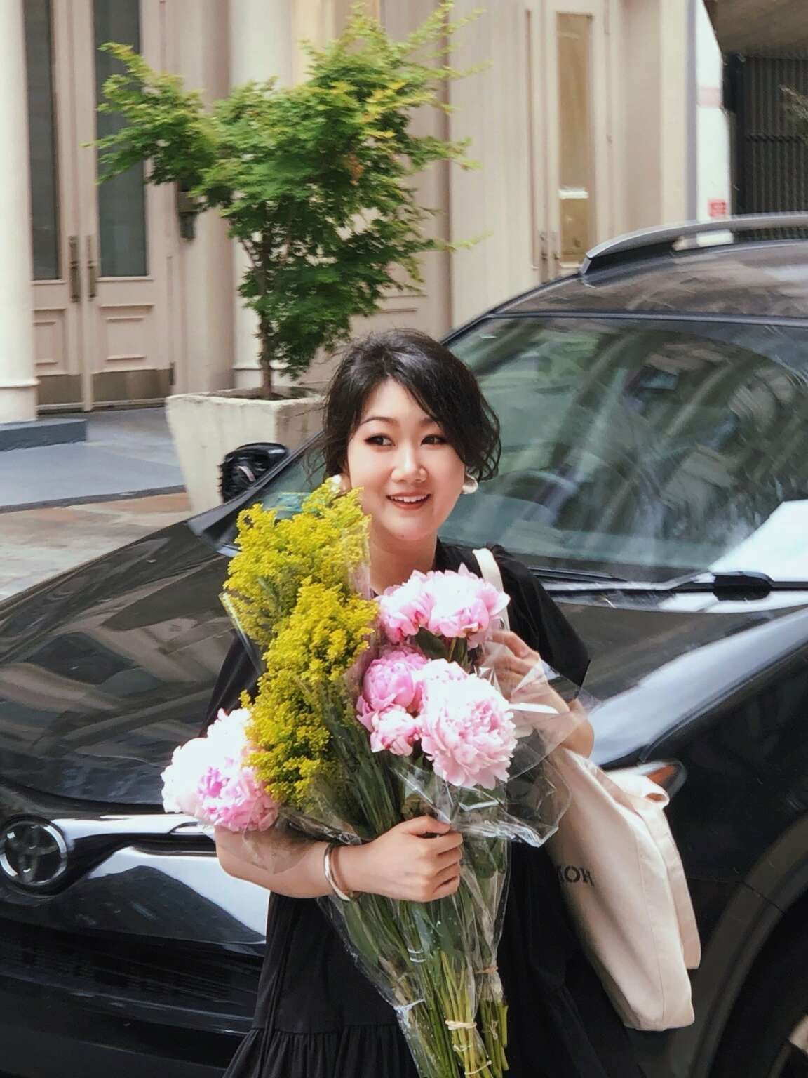 Meet Yang Yu (Prefer Name: Ulaan) Yu - CanvasRebel Magazine