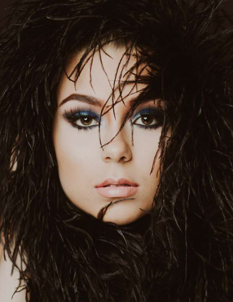 Meet Yolanda Pucinski – CanvasRebel Magazine