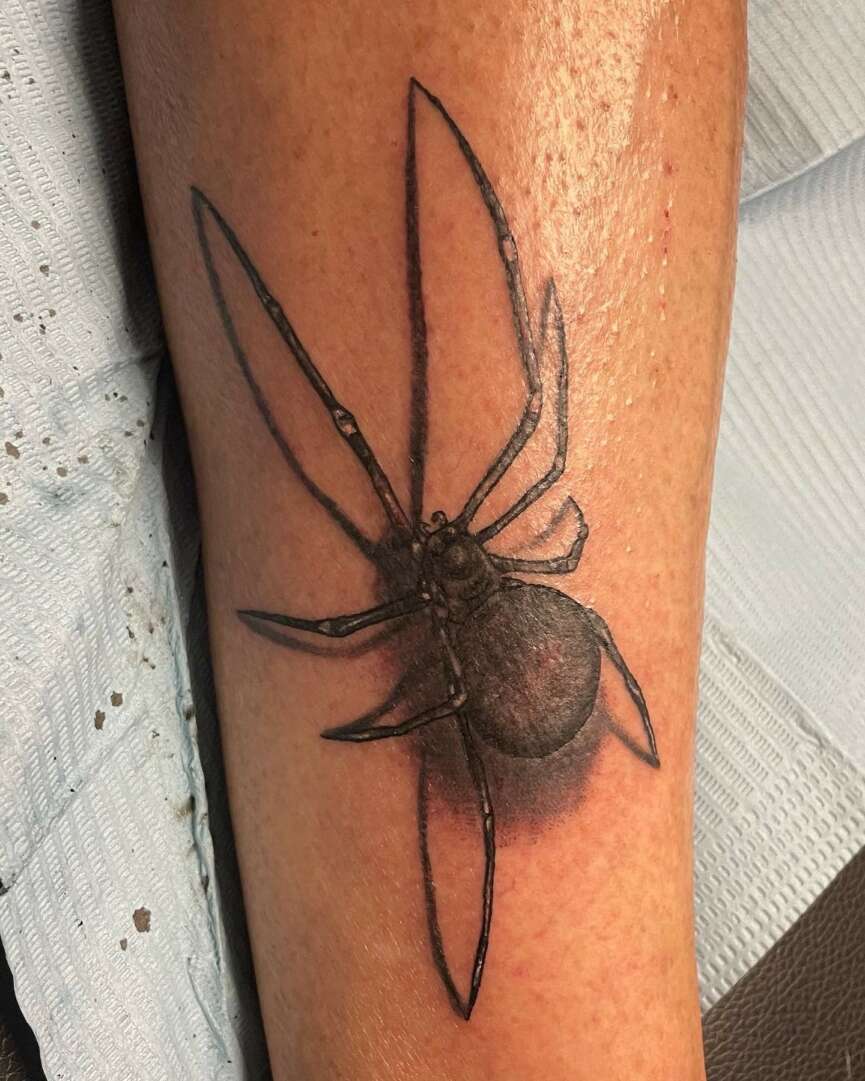 Meet Ali Richey - CanvasRebel Magazine