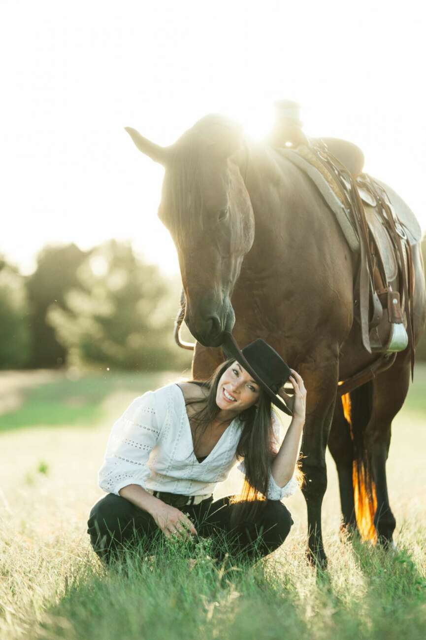 Meet Alyssa Smolen-Falk – CanvasRebel Magazine