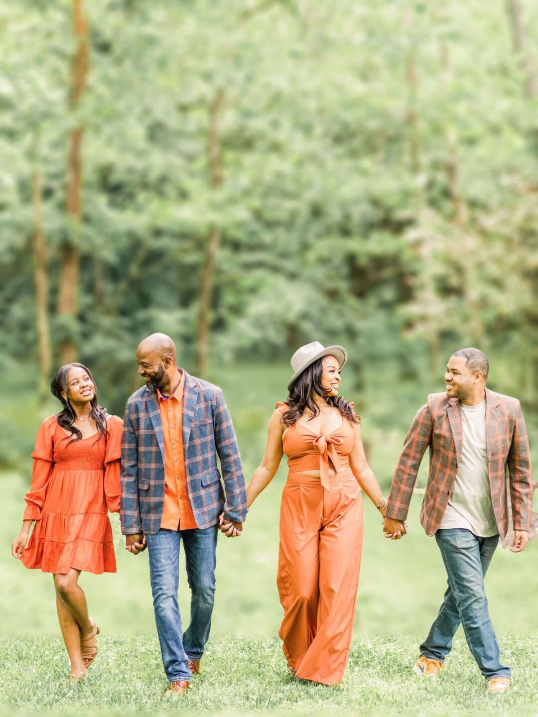 Meet Amanda Barrett – CanvasRebel Magazine