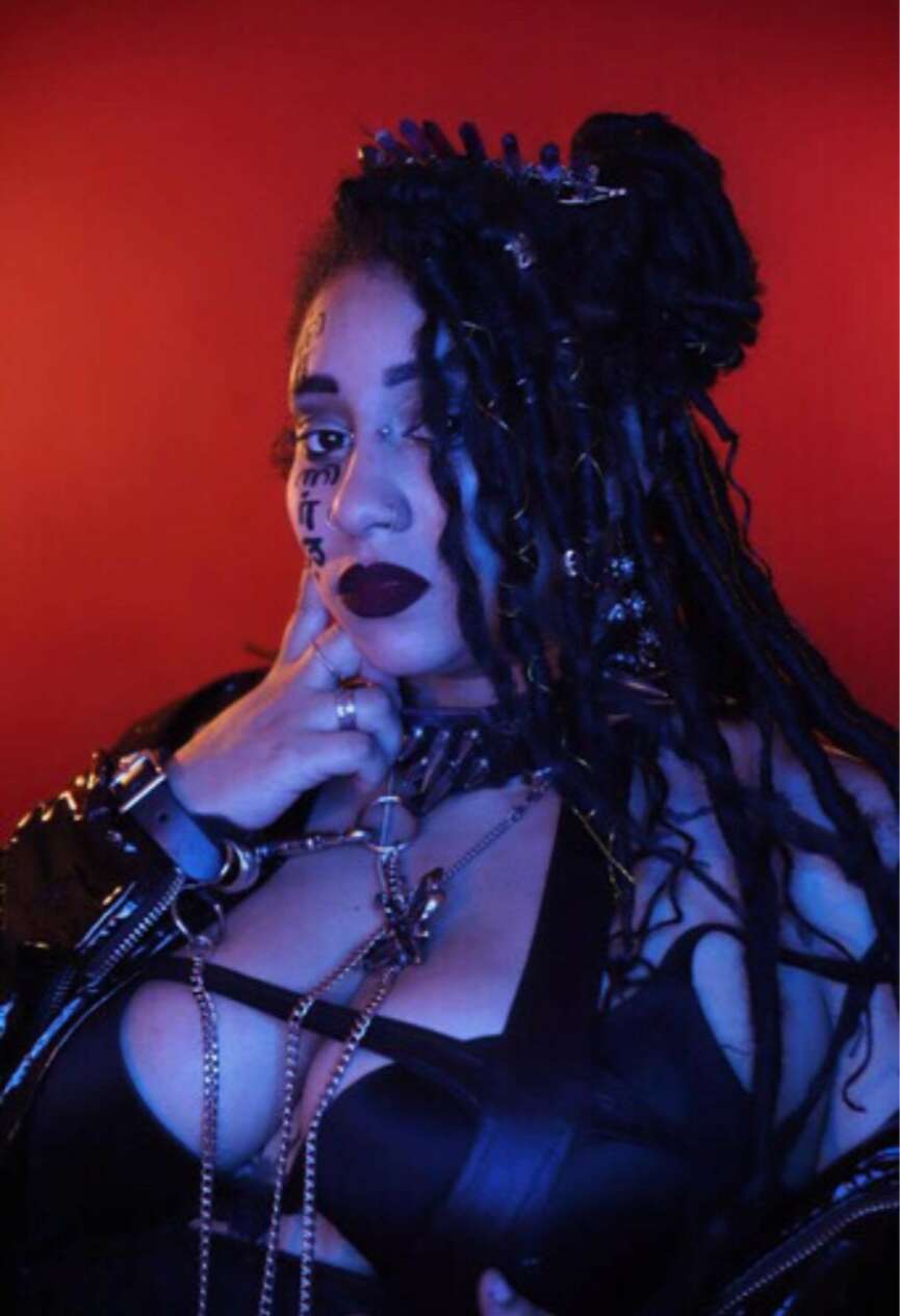 Meet Angel Lunetta – CanvasRebel Magazine